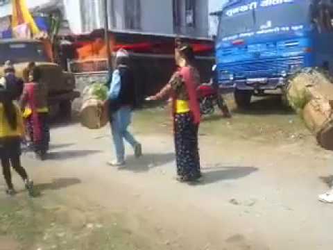 Limbu cultural traditional dance Chyabrung Kelang 2 - YouTube