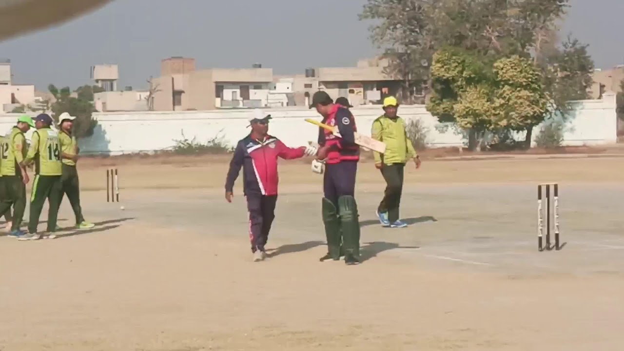 south 100 ball p cc vs youAng new star ⭐cc - YouTube