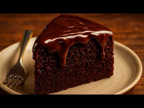 This eggless chocolate cake disappeared within minutes! It melts in your mouth!🍫🤌
