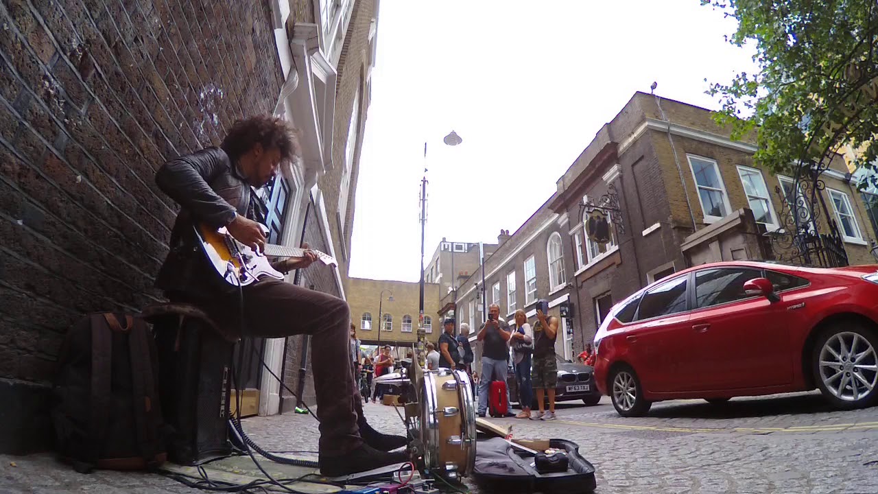 Off The Rails - Lewis Floyd Henry - 11/08/2019 - YouTube