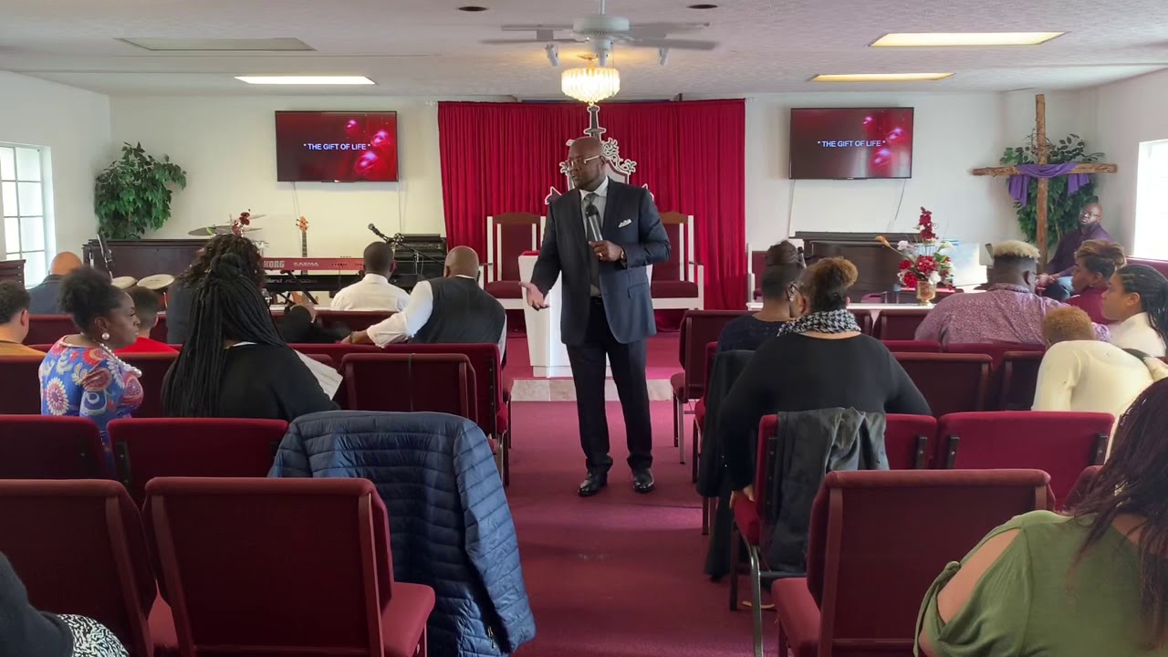 12-15-17 Pastor Tim Bell. Sermon Title “The Gift of Life” - YouTube