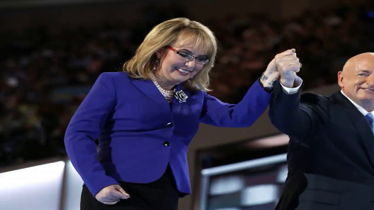 Former Astronaut Mark Kelly to Run for McCain’s Former Senate Seat ...