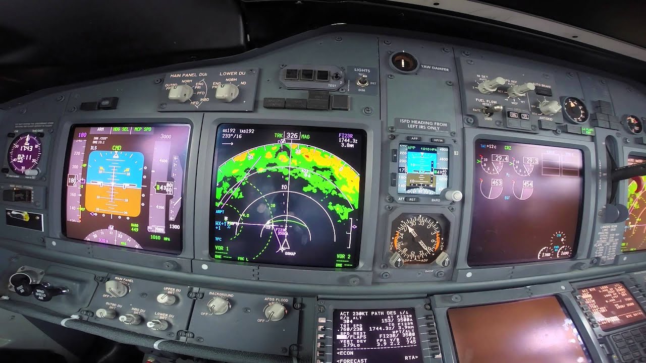 PFD view B737-800 - Manchester Approach 23R - YouTube