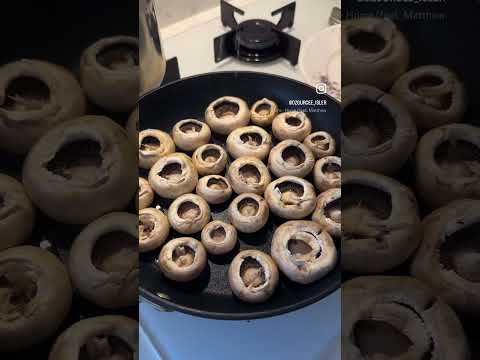 Kaşarlı mantar kavurması #eğlencesine #instagram #kahvaltılıktarifler #instafood #mantar