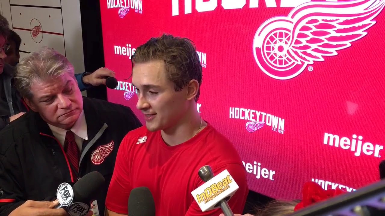 Dmytro Timashov’s whirlwind adventure to join Red Wings - YouTube