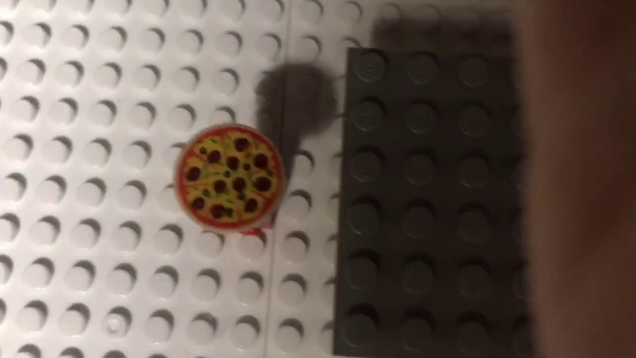 How to make a lego pizza - YouTube