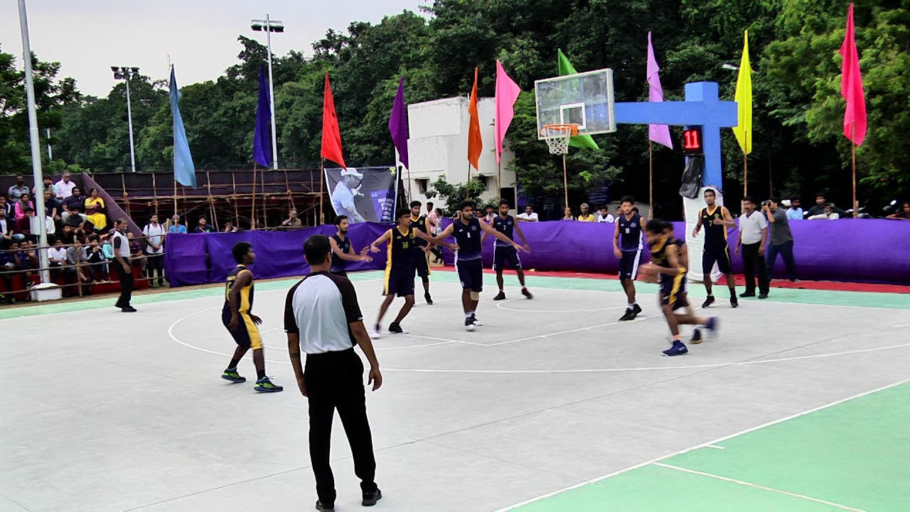 52nd INTER IIT SPORTS MEET 2017 BASKETBALL SEMIS IITK vs IITKGP part 4 ...