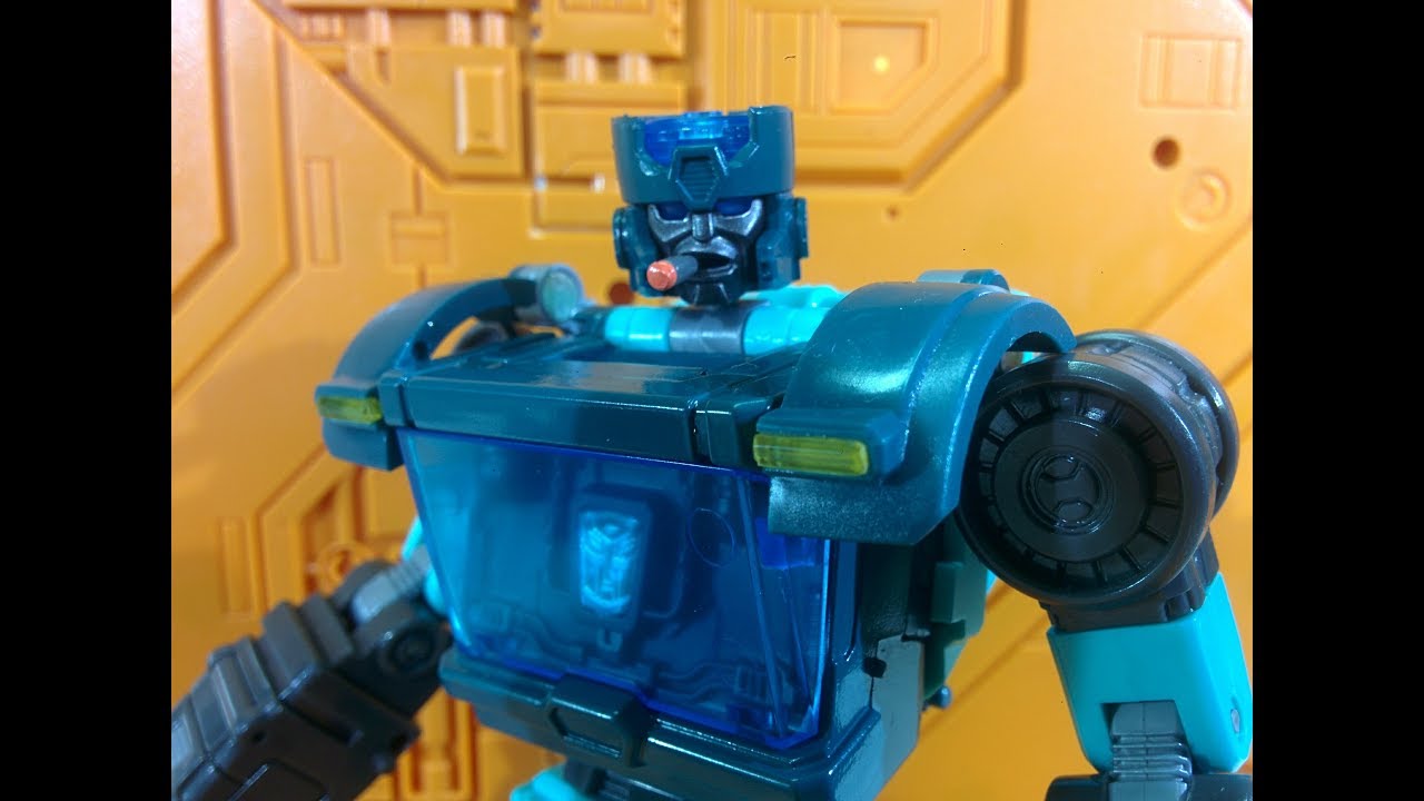 Review de Transformers ToyWorld TW M03 Crank Masterpiece Kup Javitron ...