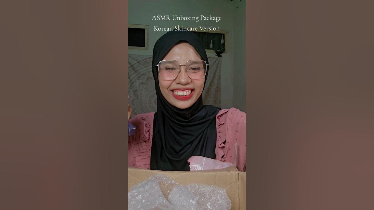 Unboxing Skincare dari Olive Young - YouTube