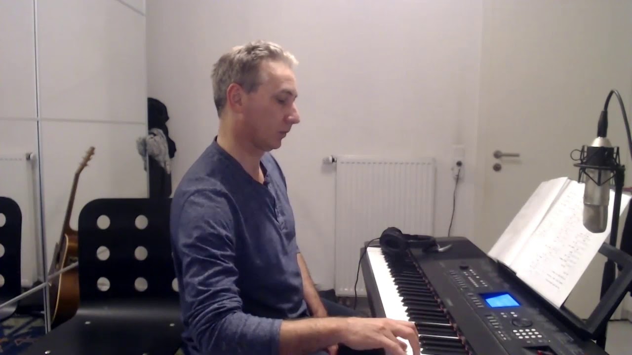 Nico Rizzuto jamming with Ron Drotos' rock piano video - YouTube