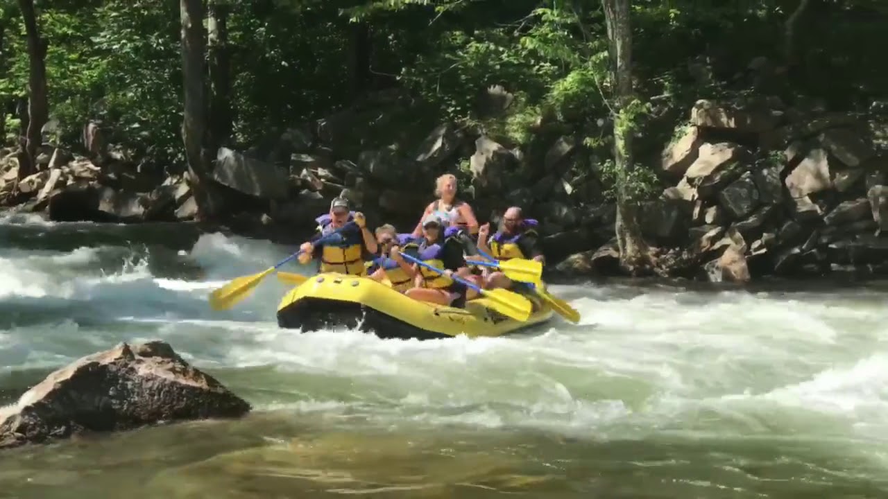 Summer Cool Off! Whitewater Rafting on the Nantahala Riv - YouTube