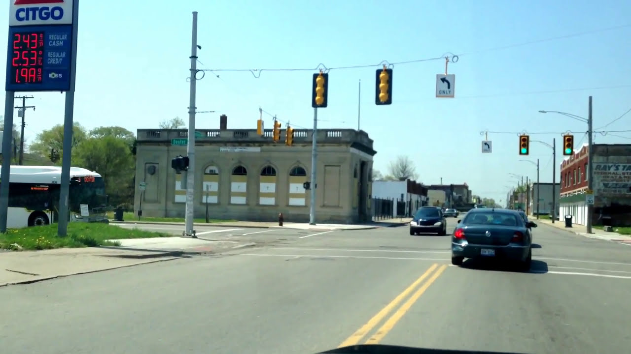 Driving in the West Side of Detroit, Michigan - YouTube