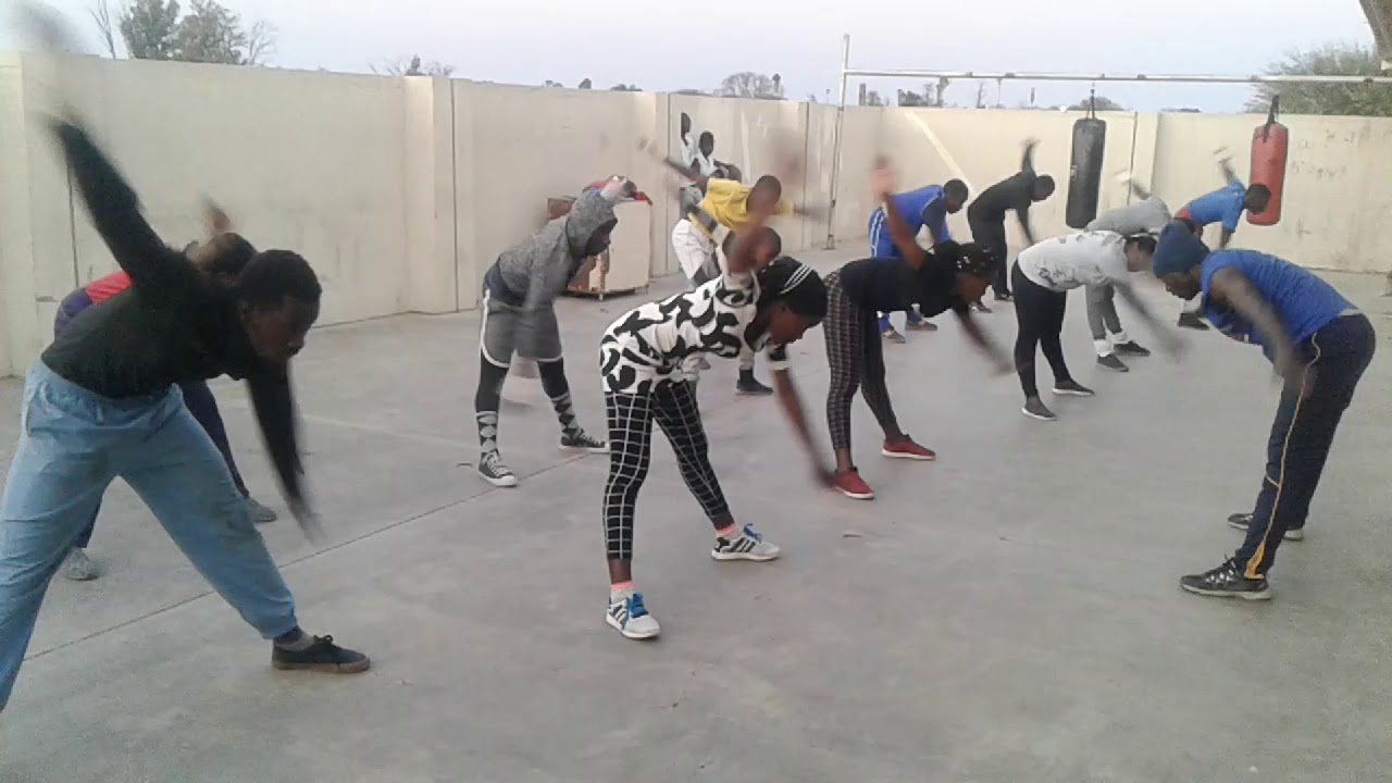 Stone Boxing Club Omaruru: - YouTube