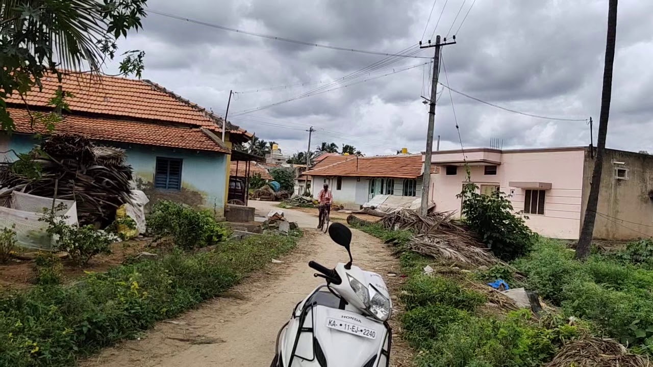 29 Gunta ( 1 Gunta = 1089 Sq ft ) land sale next to Srirangapatna ...