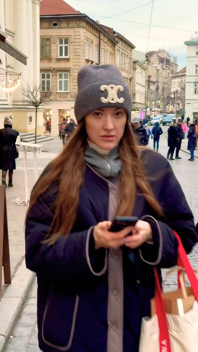 Фірмова панянка Львів дівчата центр львівплощаринок Youtube