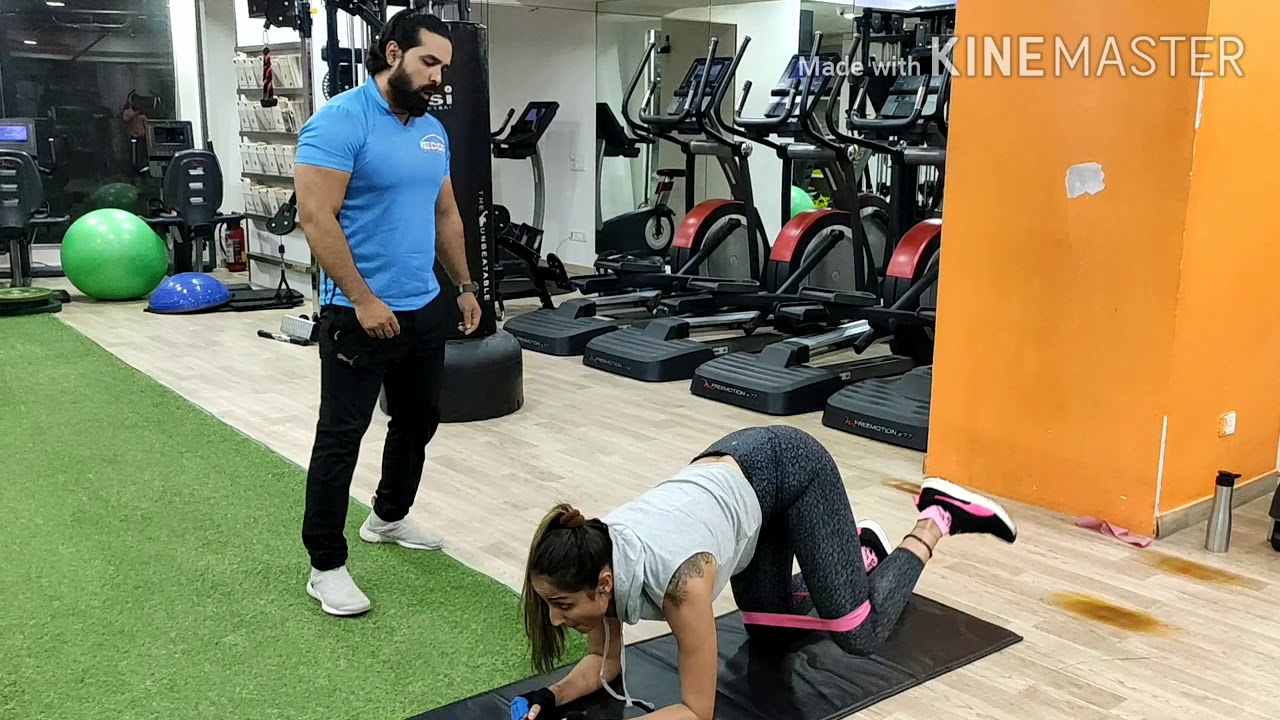 Residents band workouts for legs - YouTube