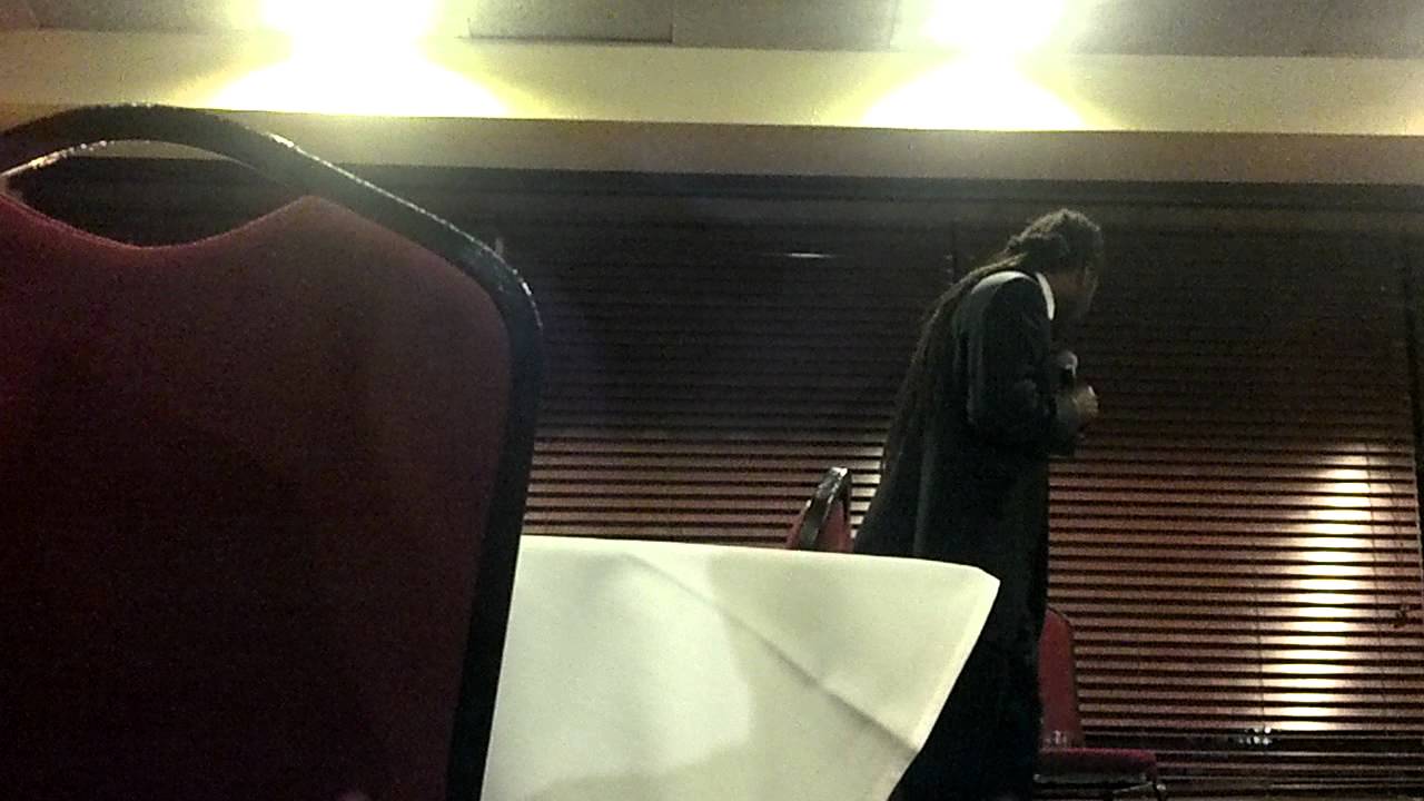 Tyler Craig in grand rapids live. - YouTube
