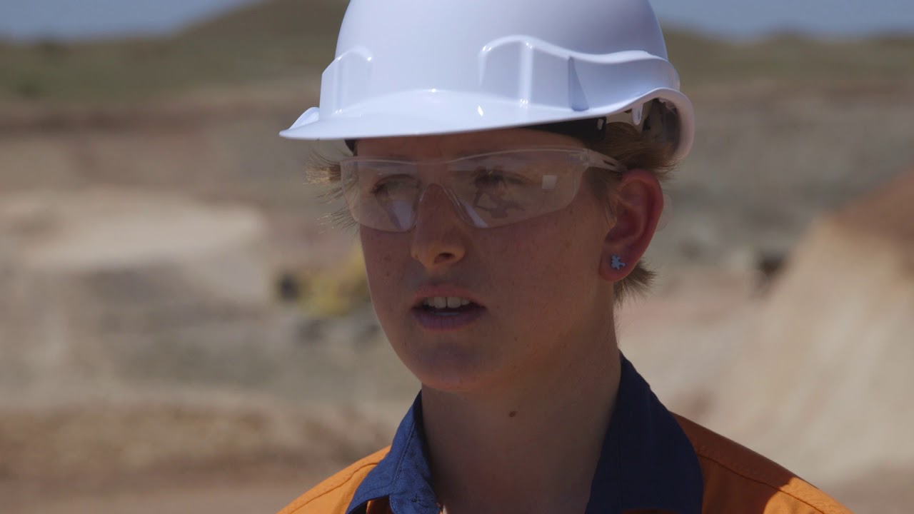 Nullagine Gold Project increases ore recovery in narrow ore zones - YouTube