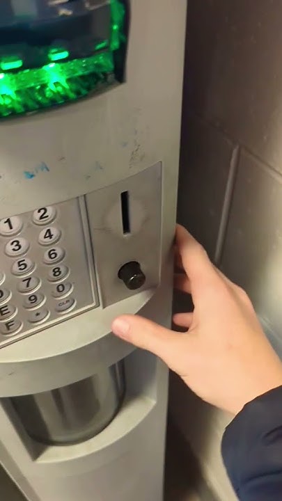 Broken vending machine - YouTube