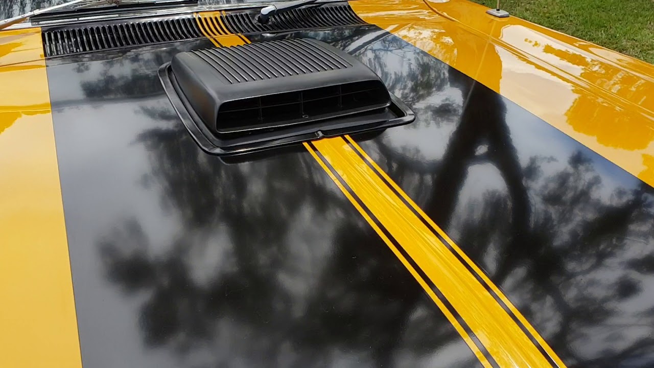 Ford Sale - 1971 XY GT Falcon - Yellow Ochre - YouTube