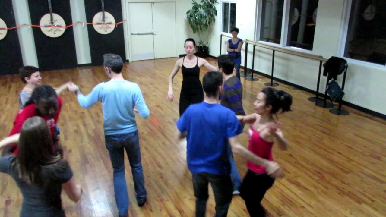 Puertas - Rueda Move - YouTube
