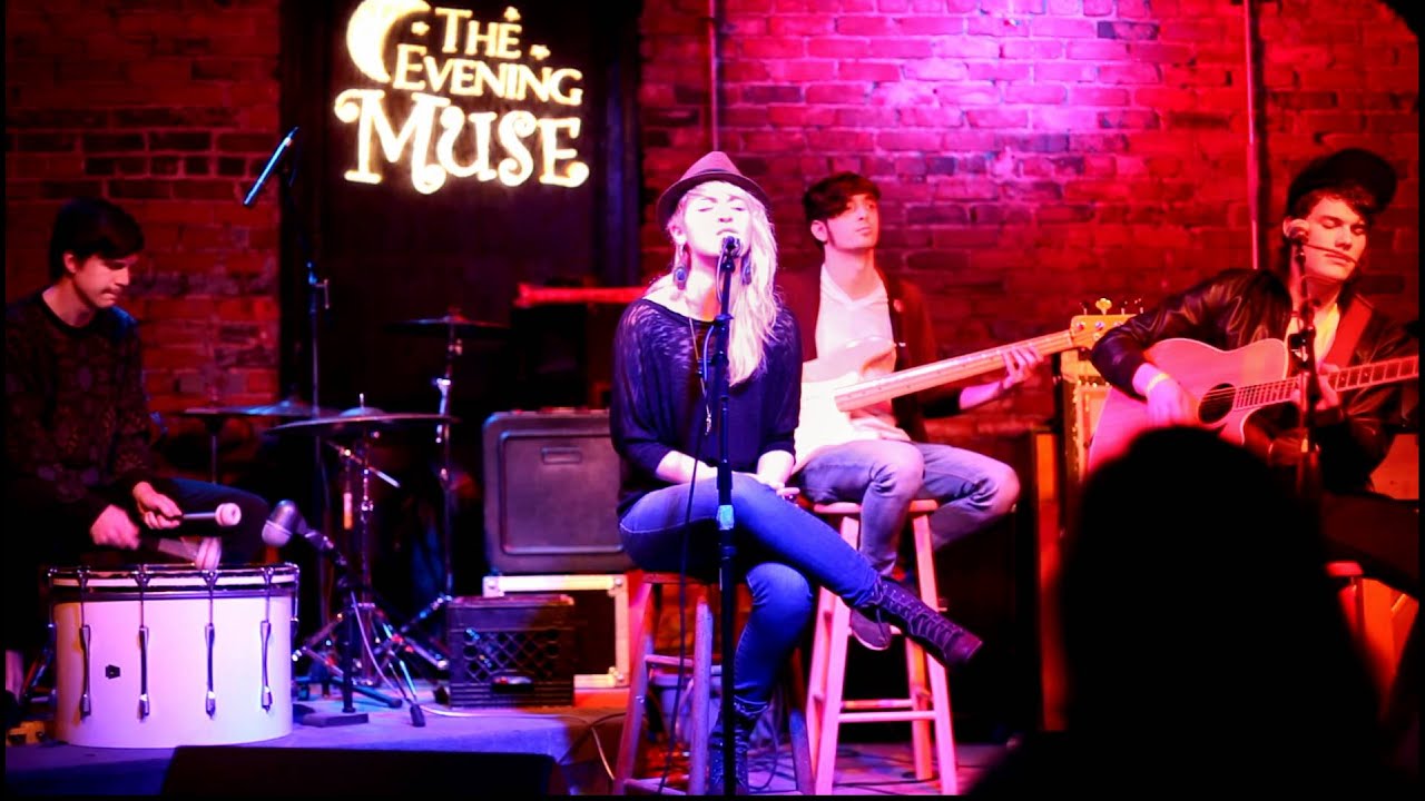 The Local Traumatic // The Evening Muse Live - YouTube