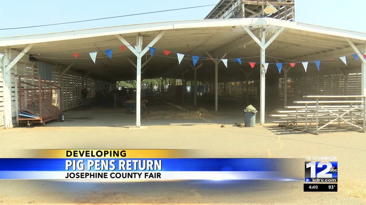 Pig pens return to Josephine County Fair - YouTube