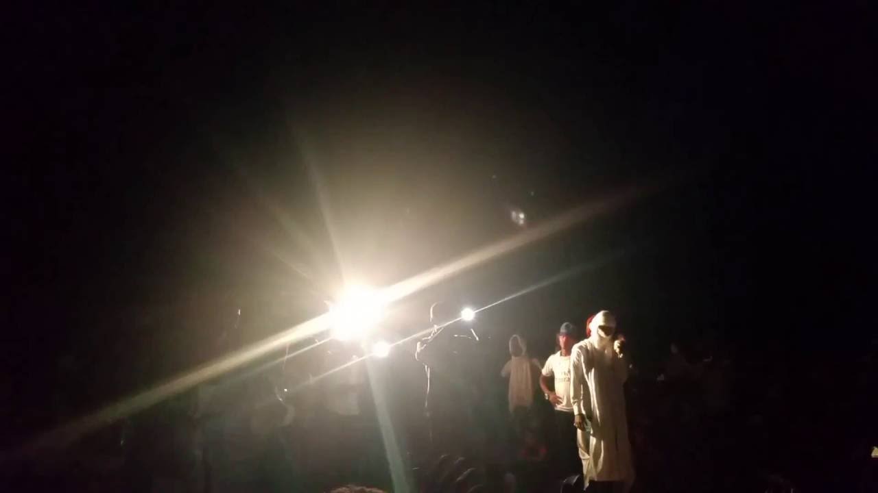 [ Moussa Thingou Eggour - Agadez ] - YouTube