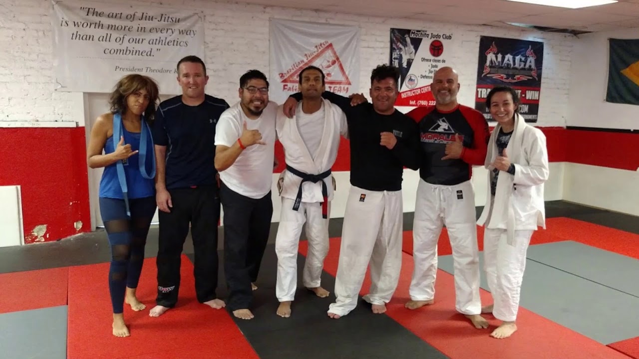 Morales BJJ open mat - YouTube