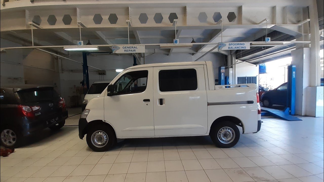 gran max double cabin 1.3 #maxxio - YouTube