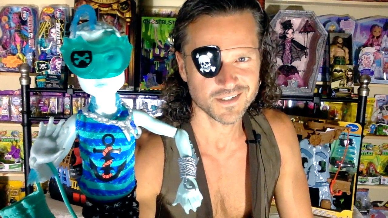 NEW MONSTER HIGH SHRIEKWRECKED GIILLINGTON "GIL" WEBBER REBOOT REVIEW ...