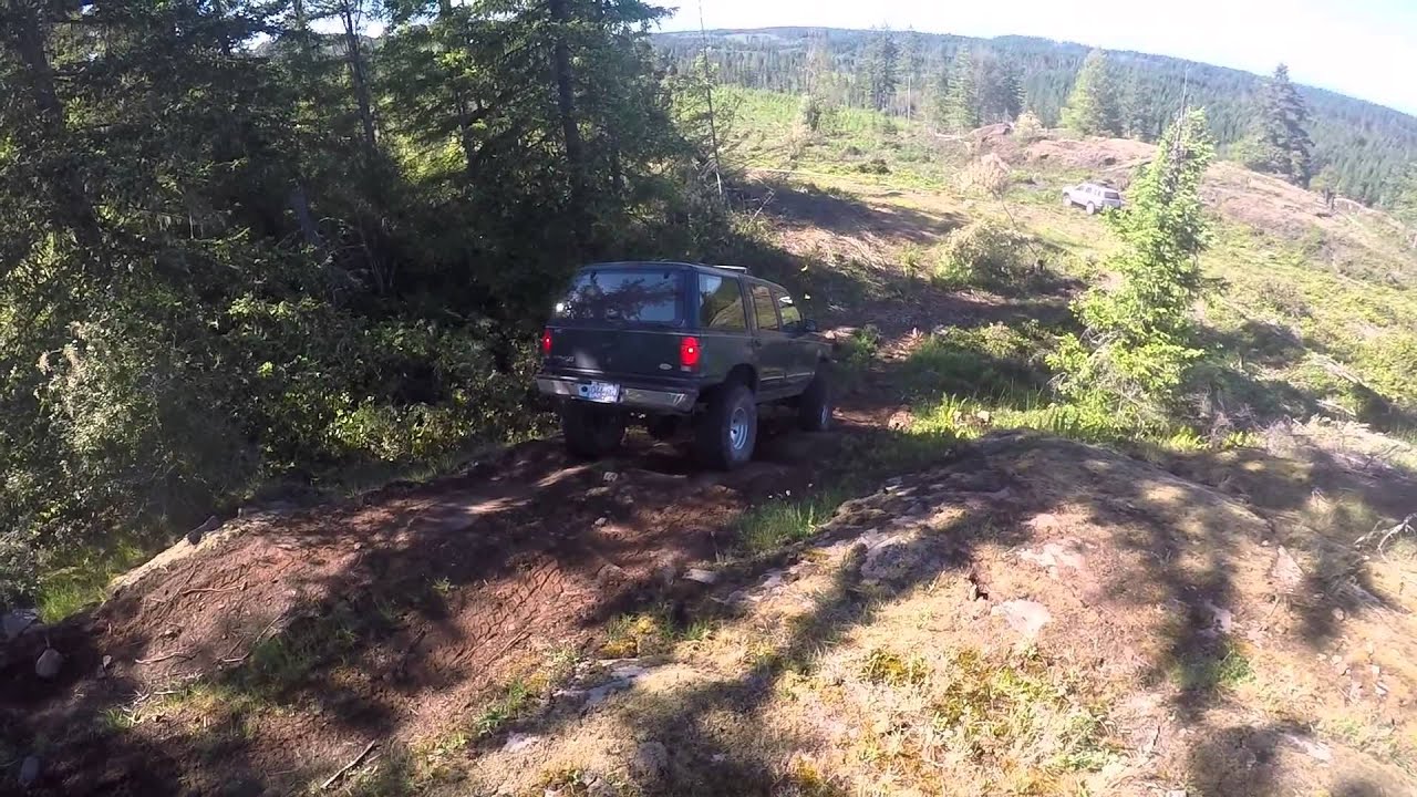 Exploring Duncan Bay mainline, near Courtenay, BC - YouTube