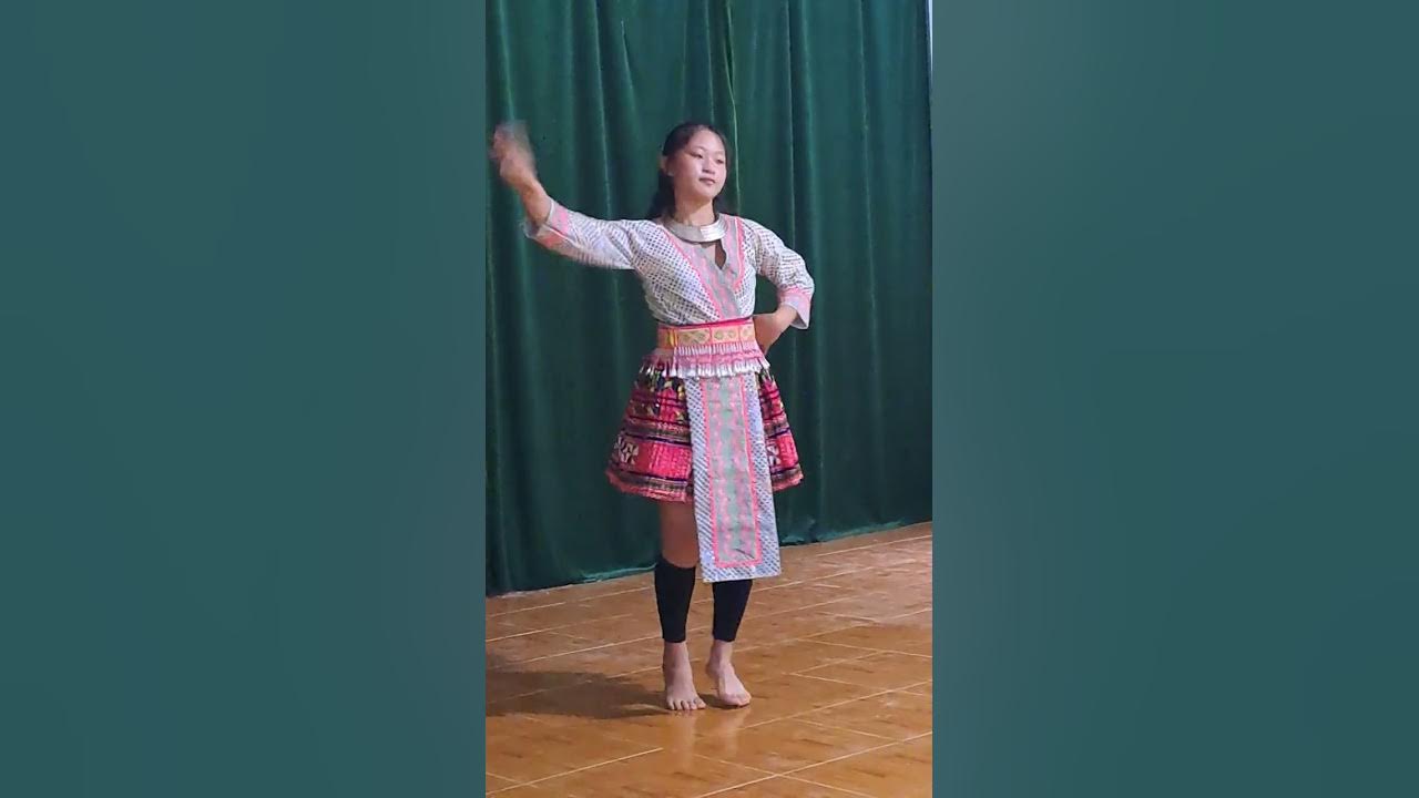 kuv xav nyob ze koj - YouTube