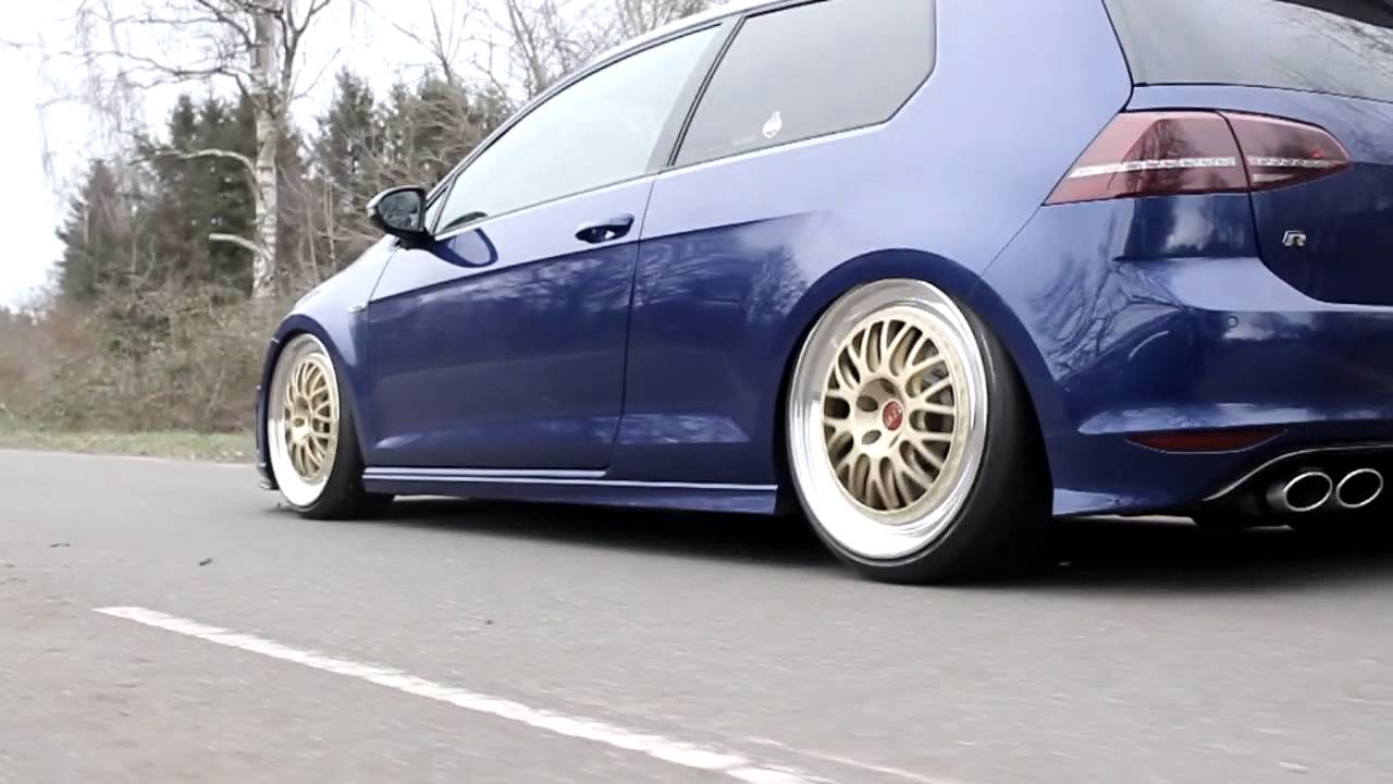 Lowered Golf 7 R on BBS E88 | static. - YouTube