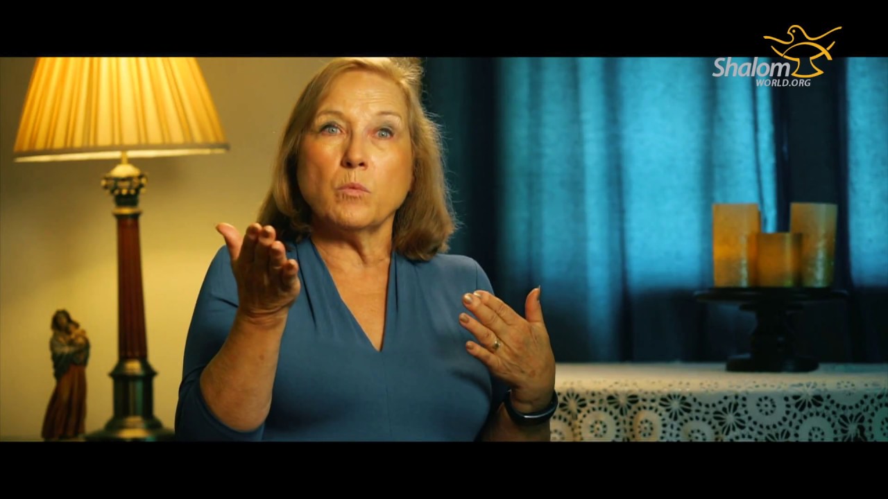 Triumph promo : Suzanne Fournier - YouTube