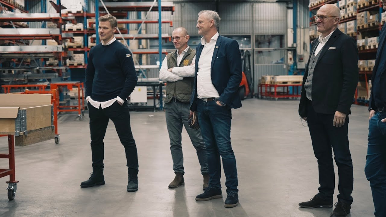 HV71 besökte EAB i Smålandsstenar - YouTube