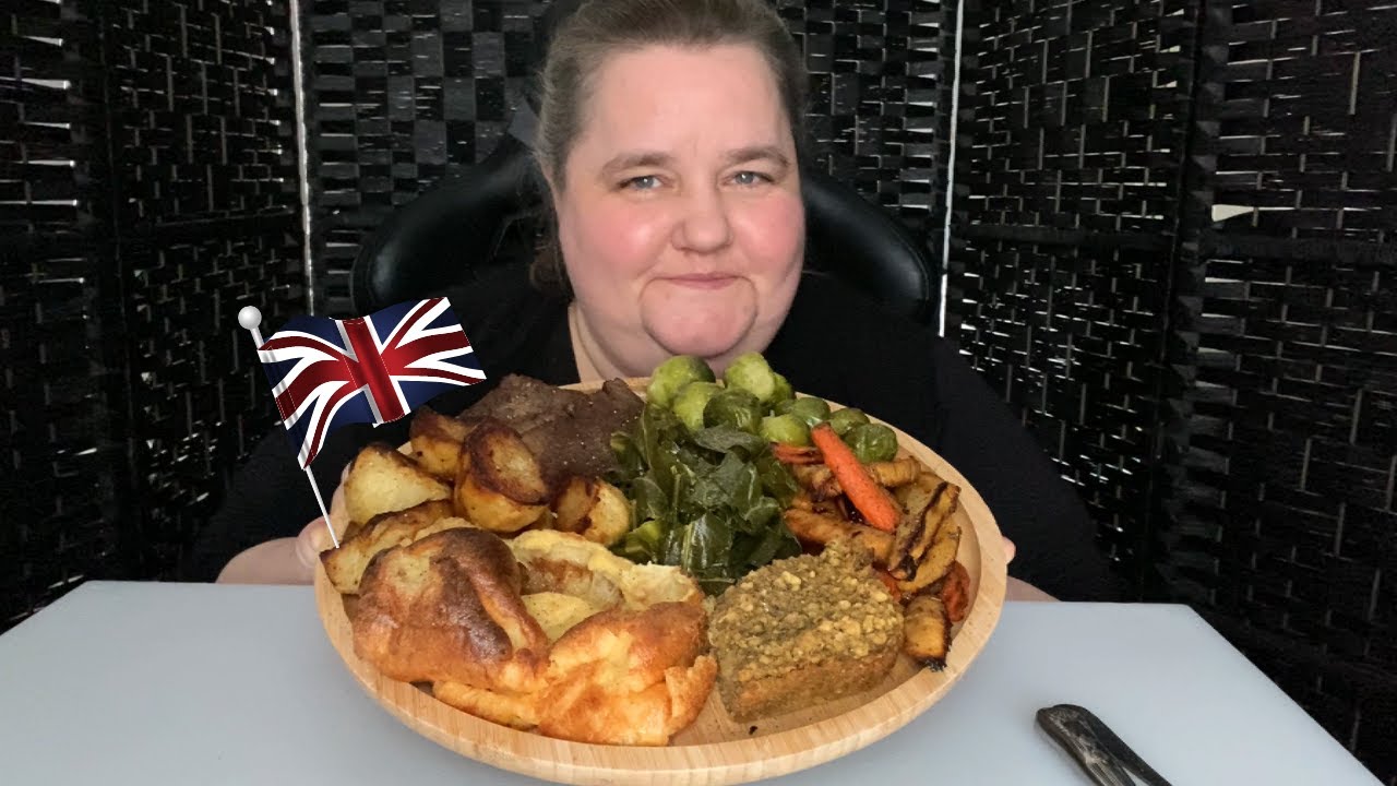 British Sunday Roast Beef MUKBANG - YouTube