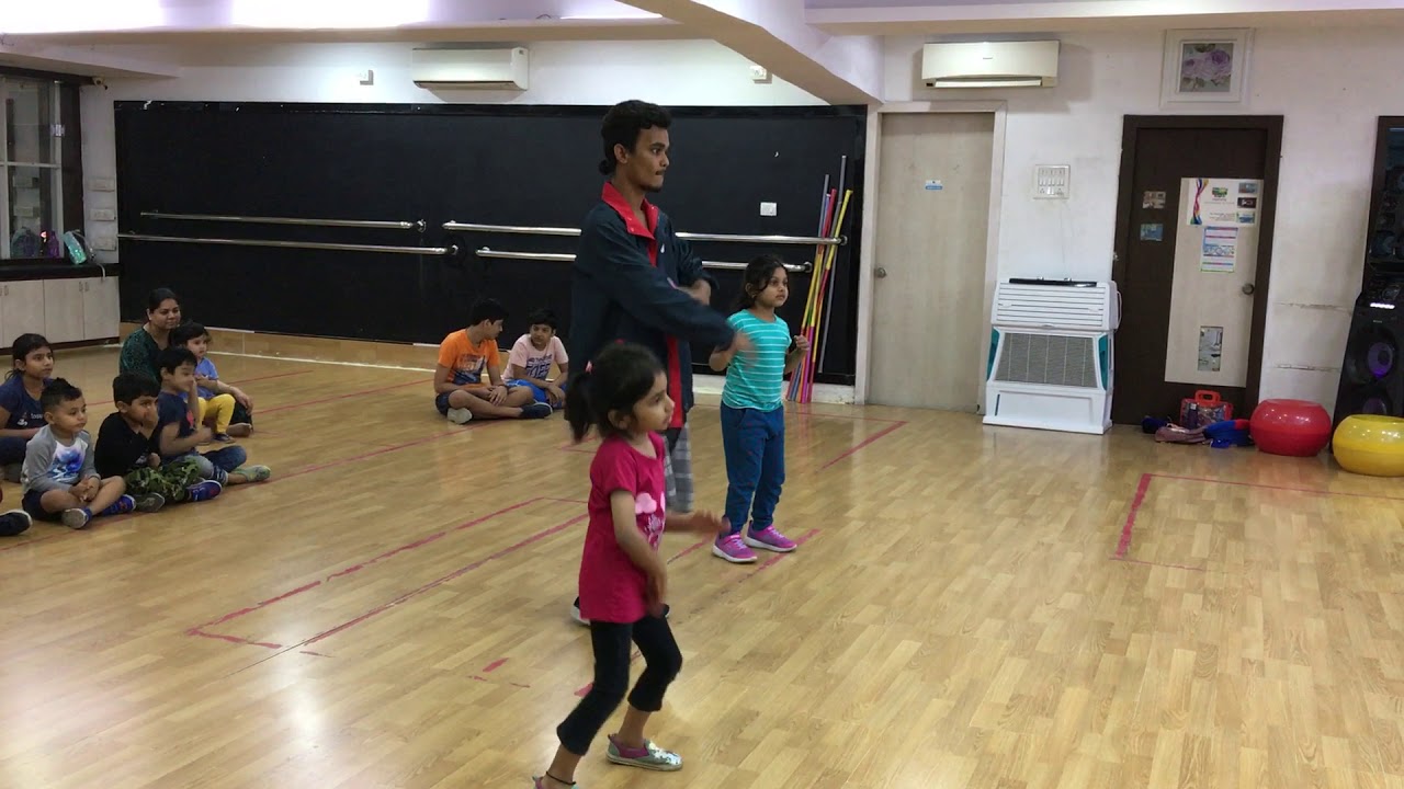 Manasvi Reddy Dance - YouTube