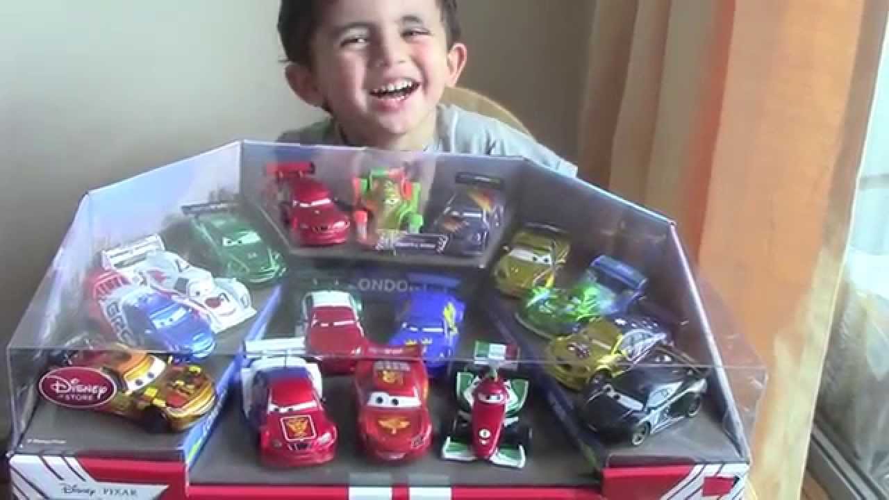 Cars 2 toys collection - Disney Cars 2 toys club - Cars 2 diecast ...