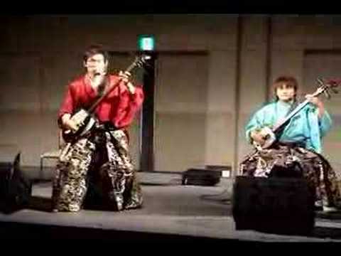 Japanese Traditional Music Instrument Show - YouTube