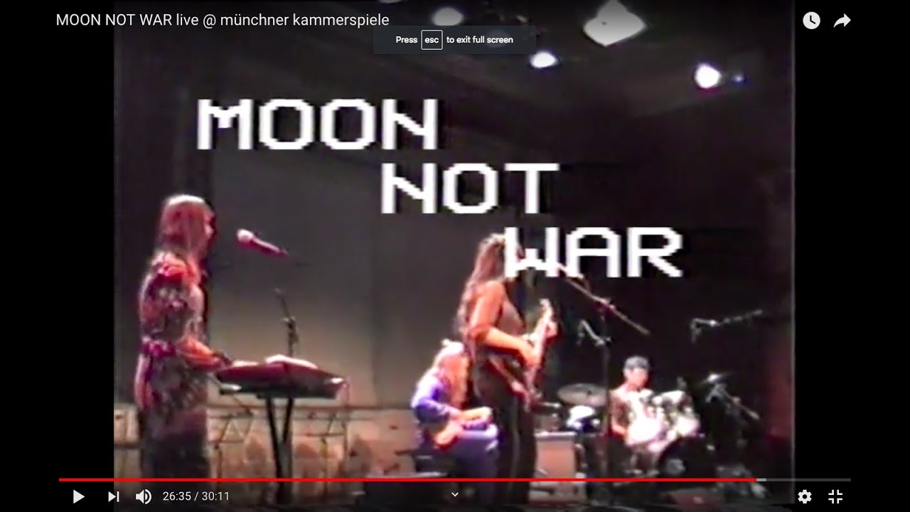 MOON NOT WAR live @ münchner kammerspiele ALIEN DISKO #3 - YouTube