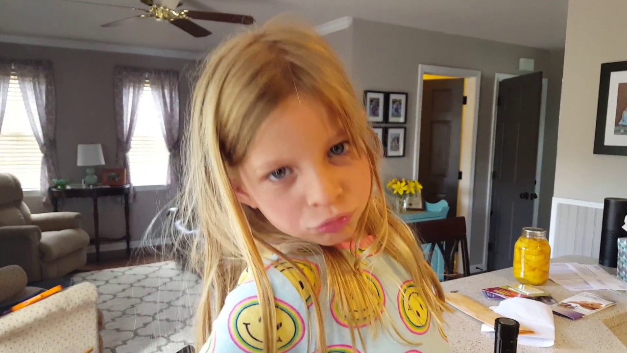 Breakfast with Pippa! (3 Crazy Lancaster Sibs) - YouTube