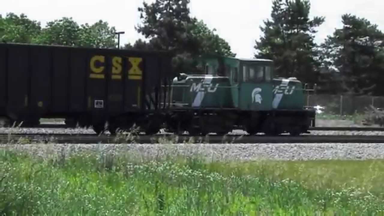 GE 44-Ton Switch Engine yard moves at T.B. Simon Power Plant - YouTube