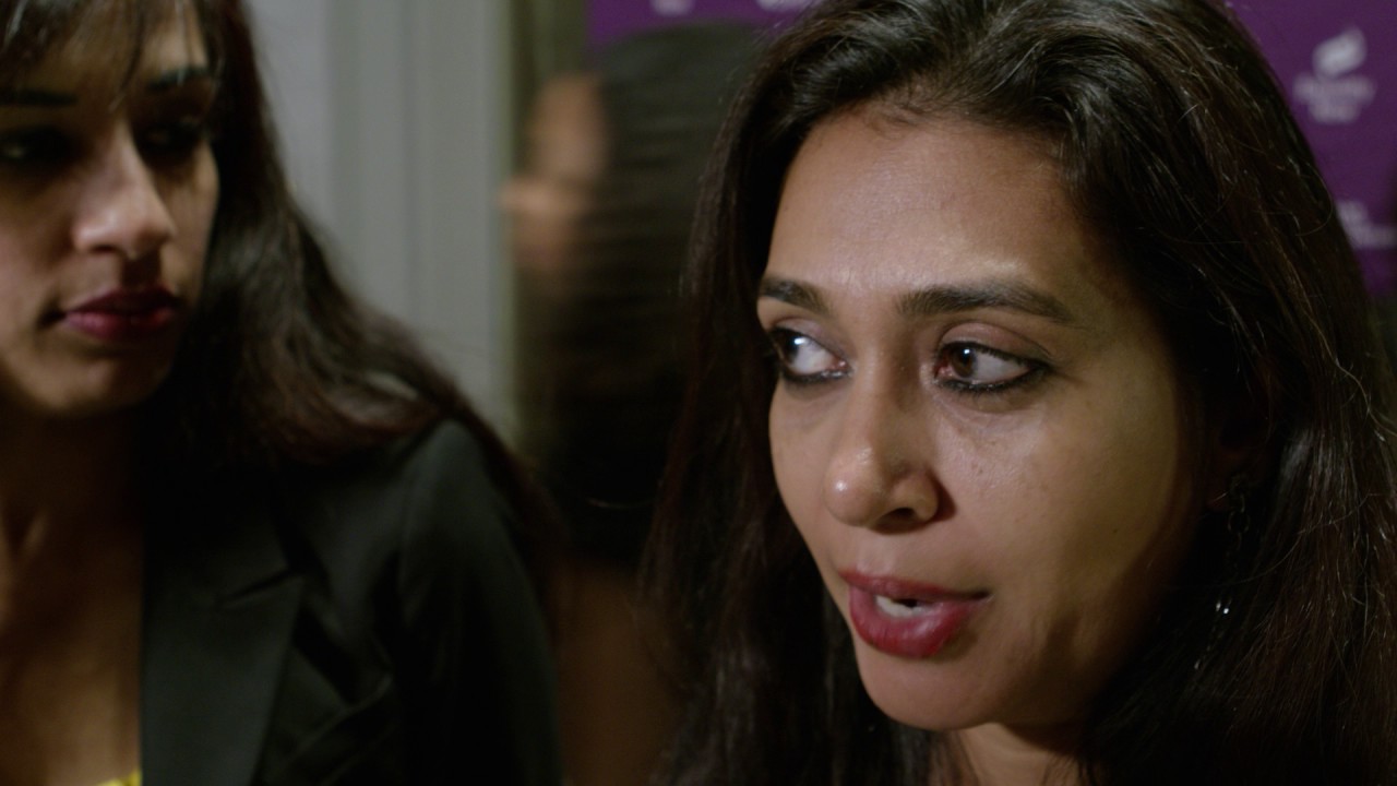 Mariya Taher and Insia Dariwala #4 - YouTube