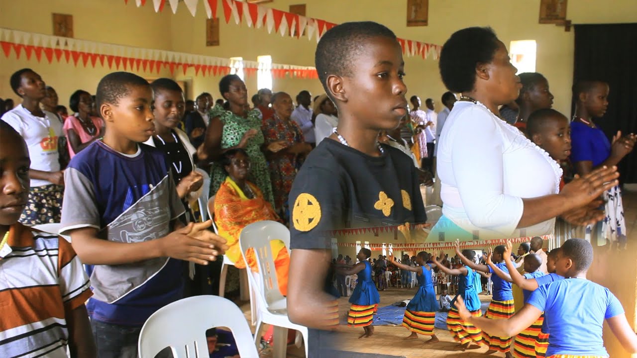 Muhikirire Mukama Ruhanga Wamahe, Ozana Ozana .. Merry Xmas & a Happy ...