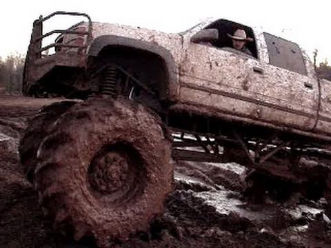 BRIGGS BROS - REVENGE ON THE IMPOSSIBLE MUD RUTS at Red River Mud Bog ...