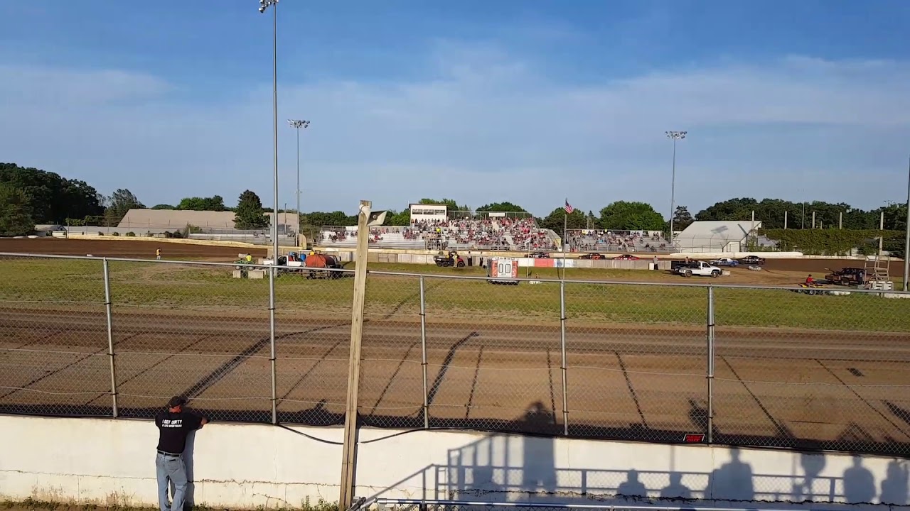 Princeton Speedway Compacts - YouTube