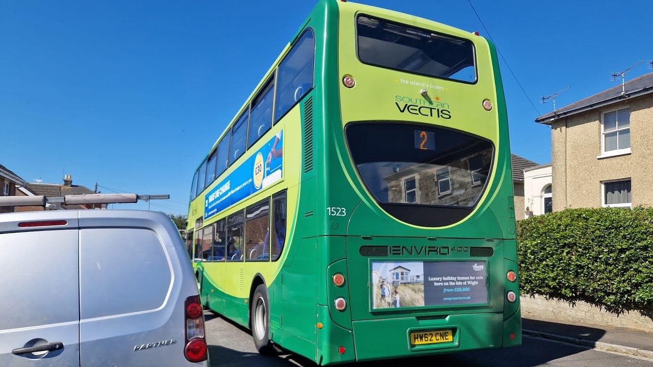 Onboard Southern Vectis Bus 1523 - ADL Enviro400 - Route 3 - (HW62 CNE ...