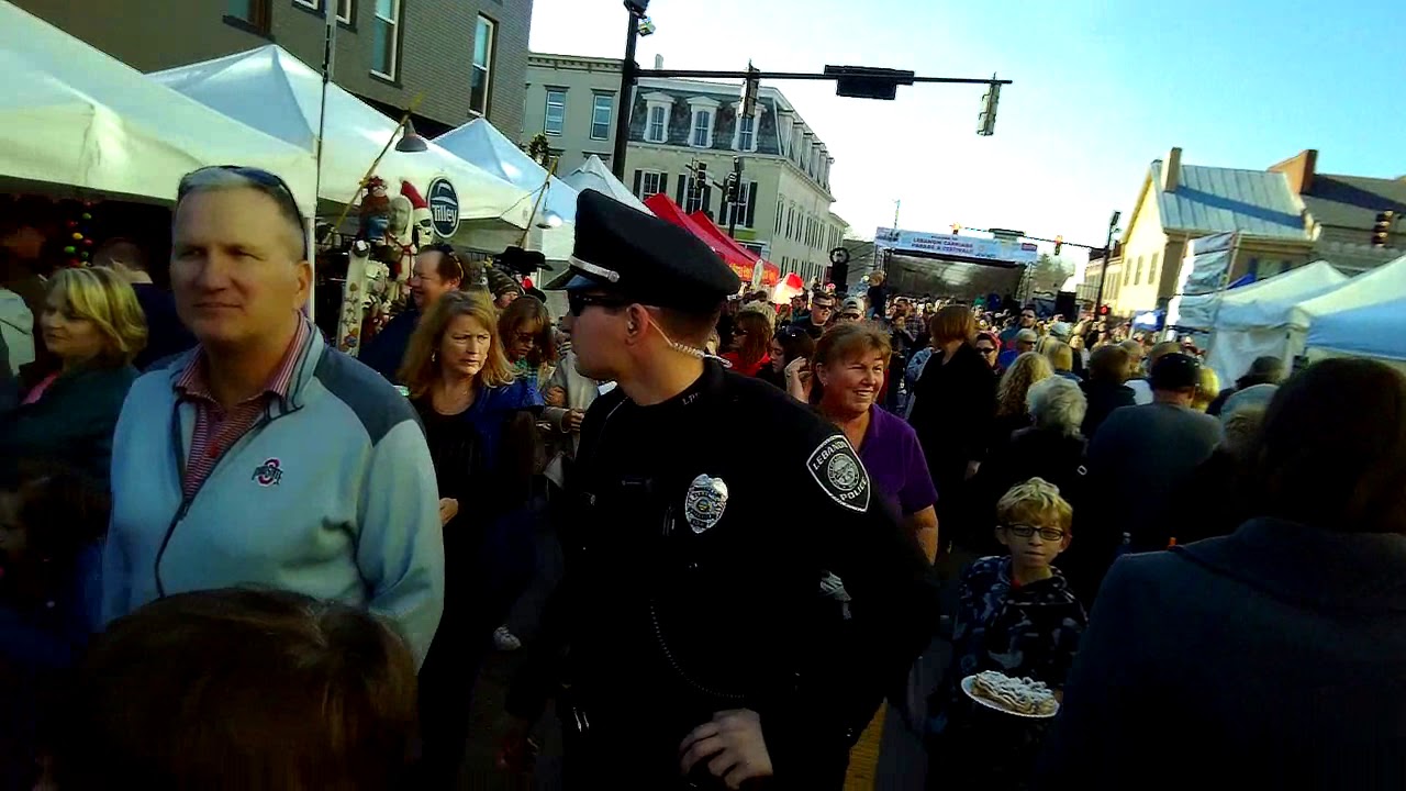 HIGHLIGHTS of the 2017 Lebanon Ohio Christmas Horse Drawn Carriage ...
