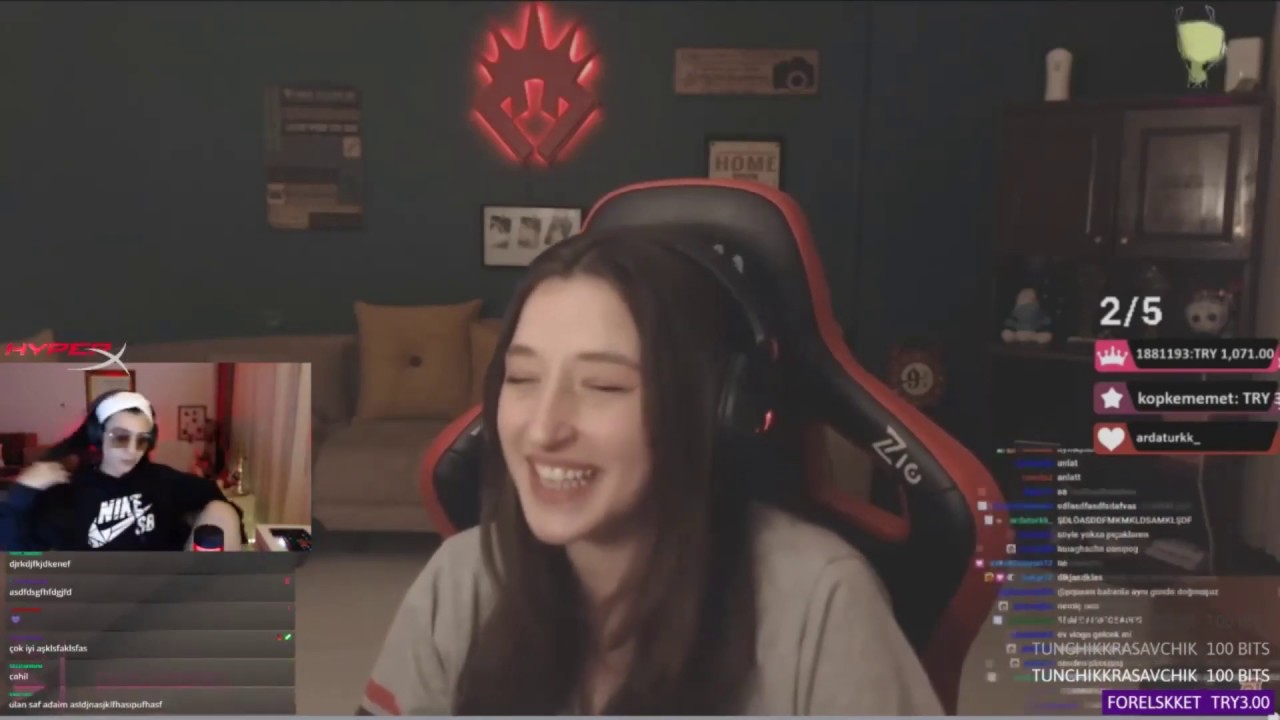 Miranda*Twitch Ortaya Karışık Komik Anlar İzliyor* #2 - YouTube